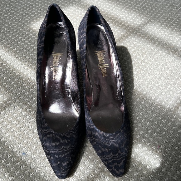 Neiman Marcus | Shoes | Neiman Marcus Suede Blacktan Shoes Size 9m New ...